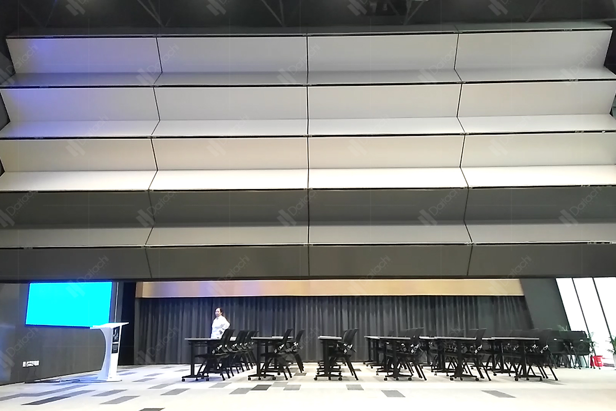 Vertical Folding Retractable Wall - Baker Partition Wall