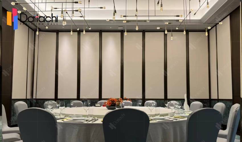 Mixed Finishes Movable Partition Wall for Restaurant Private Room ...