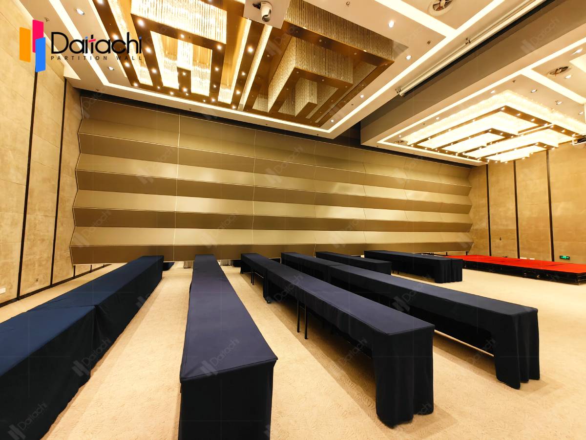 Fully Automatic Vertically Retractable Folding Partition Walls Add Flexibility for Conference ...