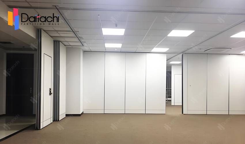 Temporary Acoustic Operable Partition Wall Systems Single Door - Baker ...