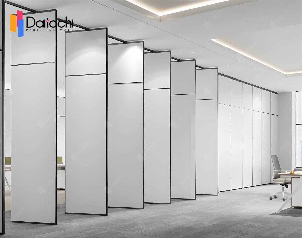 Commercial Operable Partition Wall With Semi-Automatic System - Baker ...